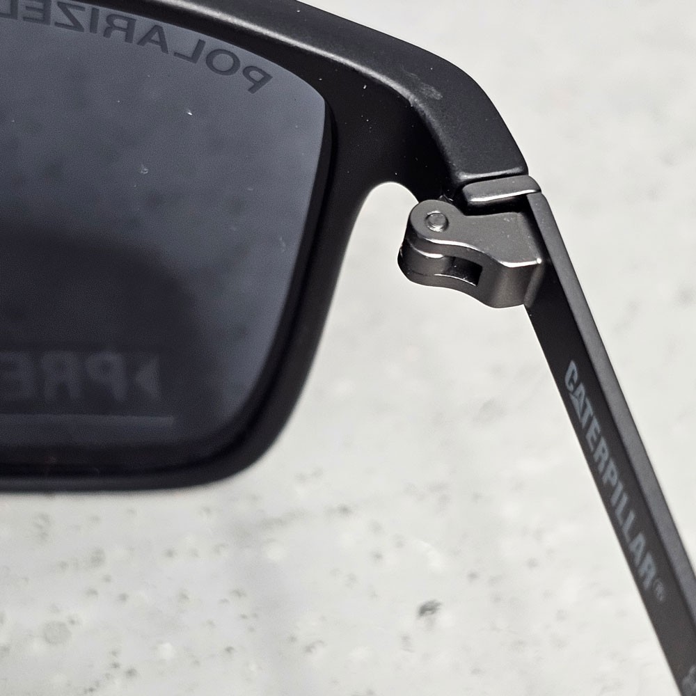 عینک آفتابی پلاریزه کاترپیلار Caterpillar CPS-8506-104P